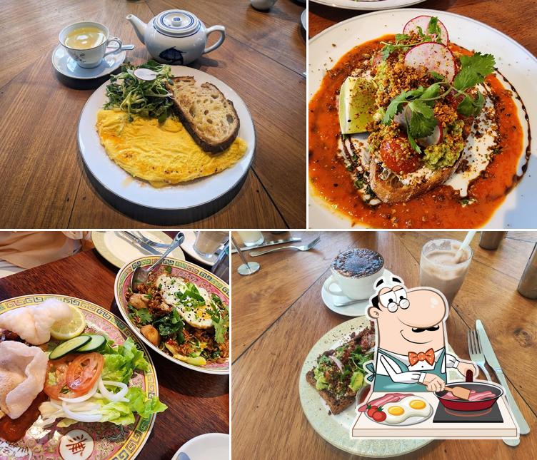 Wards Central Dining, Shenton Park - Restaurant menu, prices and reviews