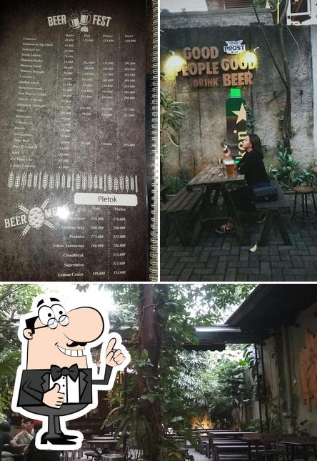 Camden Bar, Jakarta, Jl. Cikini 2 No.1 - Restaurant menu and reviews