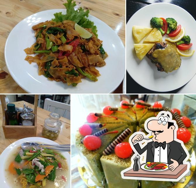 Halal Bakery by Nureen, Betong - Restaurant menu, prices and reviews
