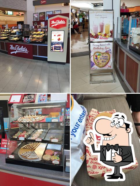 Best restaurants in Altamonte Mall - Restaurant Guru
