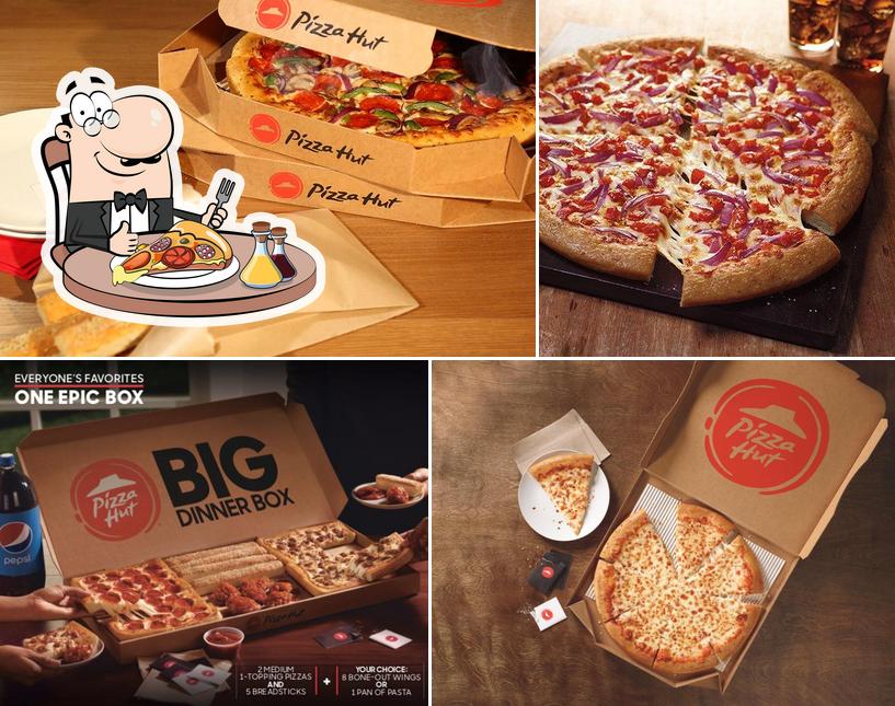 Pizza Hut, 927 N Chelan Ave in Wenatchee - Restaurant menu and reviews