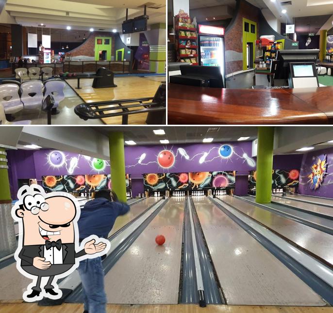Lets Go Bowling - Stadium on Main restaurant, Kapstadt ...