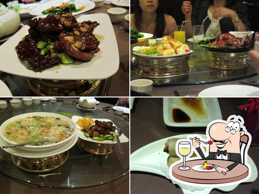 Phoenix Palace, 5-9 Glentworth St in London - Restaurant menu and reviews
