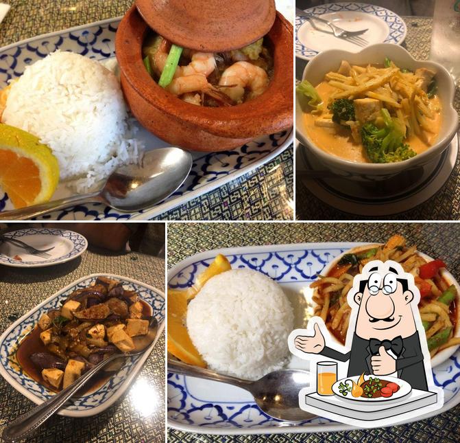 Siam Royal Authentic Thai, Palo Alto - Restaurant menu, prices and reviews