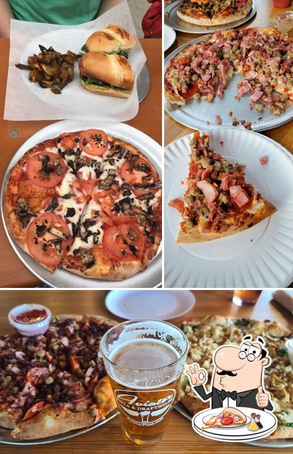 Aviator Pizza & Drafthouse, Austin - Restaurant menu, prices and reviews