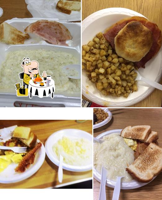 Eric's Grille, Southport - Restaurant menu, prices and reviews