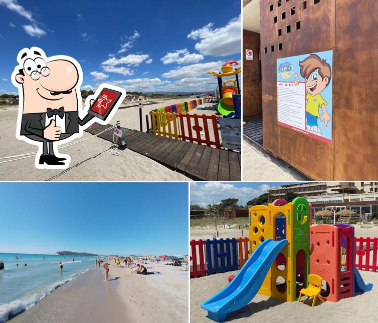 Family Beach Bar Ristorante Stabilimento Balneare Poetto, Cagliari ...