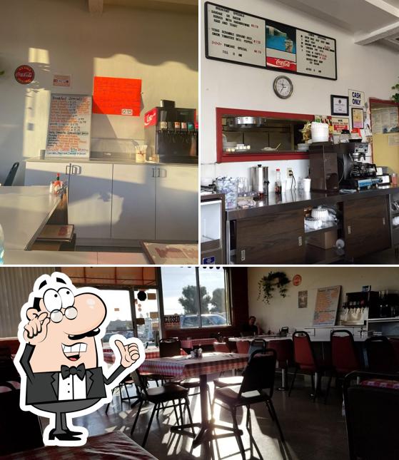 Red Hill Cafe, Santa Ana - Restaurant menu, prices and reviews
