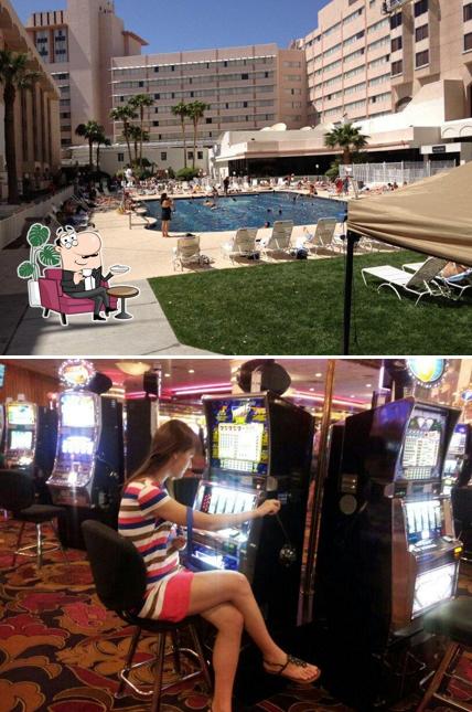 Riviera Food Court in Las Vegas - Restaurant reviews