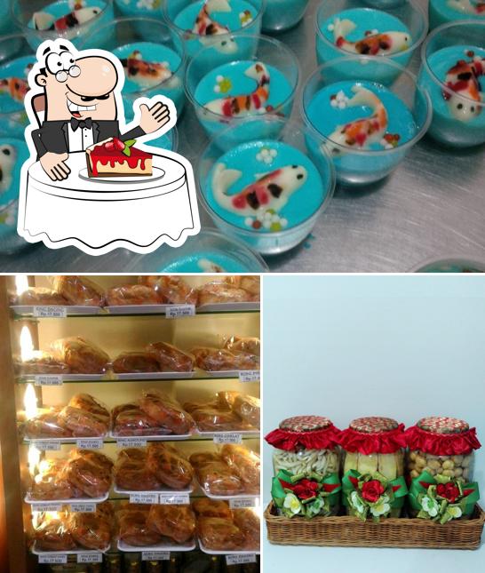 Wonder Bakery, Semarang, Jalan Gajah Raya - Restaurant reviews