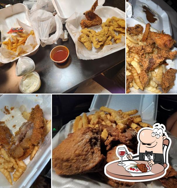 Snapper's Fish , Chicken And Pizza, College Park - Restaurant menu ...