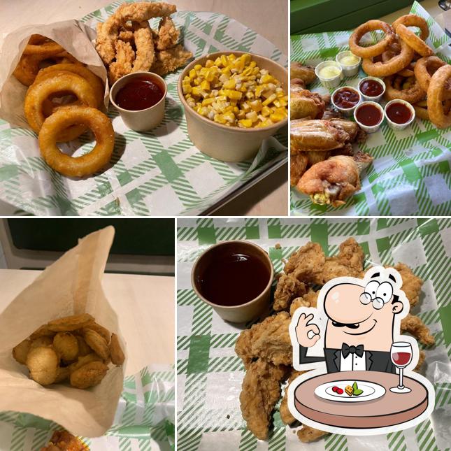 Daddy's Chicken in Toronto - Restaurant menu and reviews