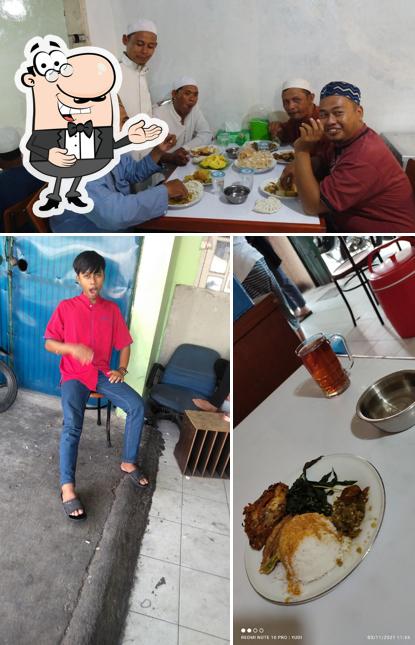 Restaurante RM Karunia Jaya Kalideres, West Jakarta - Opiniones del ...
