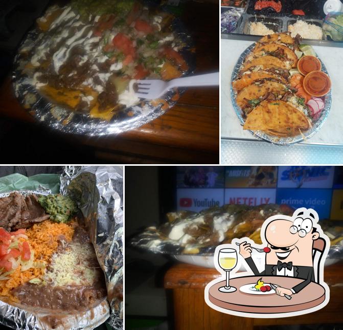 La luna Tacos, Olympia - Restaurant menu, prices and reviews