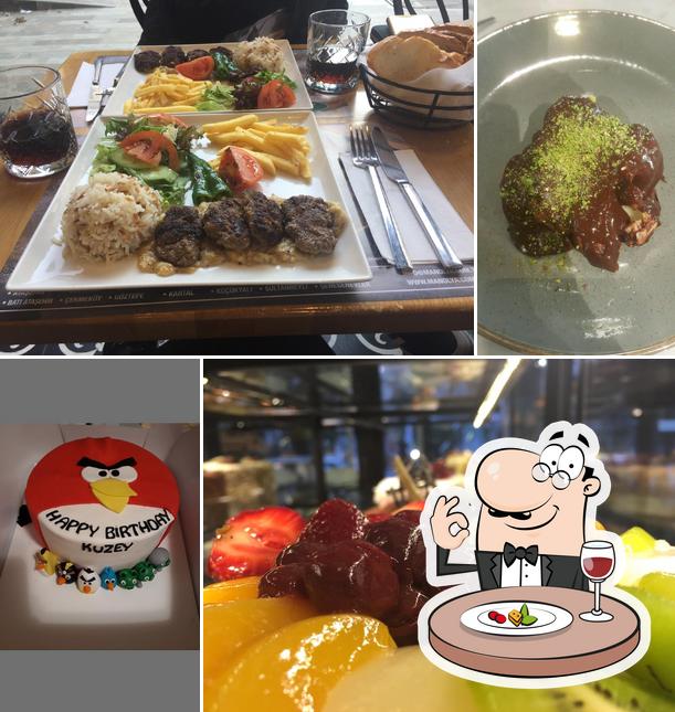 Manolya Pastanesi Tütüncü Mehmet Efendi, Istanbul - Restaurant reviews
