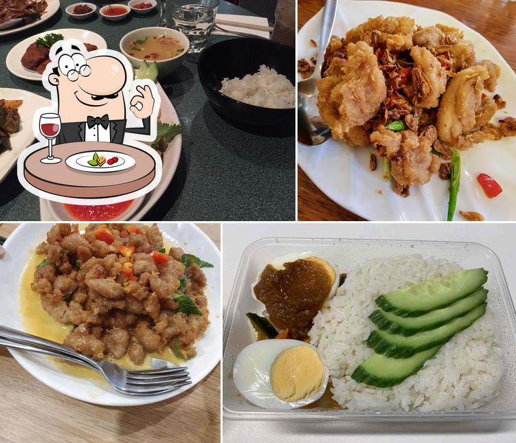 KL Bunga Raya, North Melbourne - Restaurant menu, prices and reviews