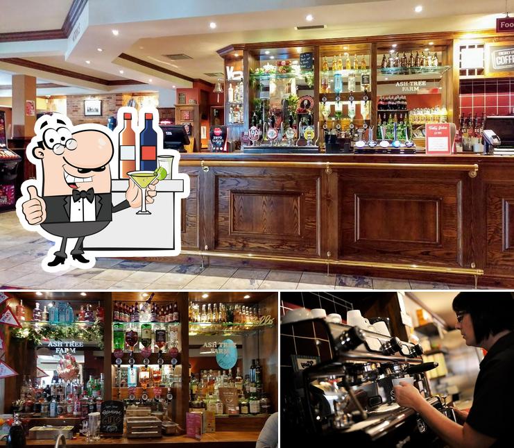 Ash Tree Farm, Pamir Drive in Ashton-under-Lyne - British restaurant ...