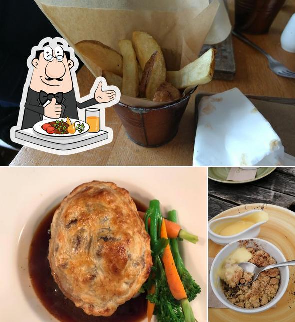 The Crown PH, Chesham - Restaurant menu, prices and reviews