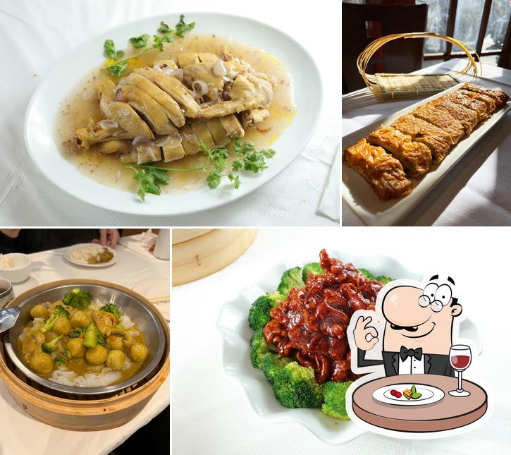 Lady Chow Kitchen, New York City - Restaurant menu, prices and reviews