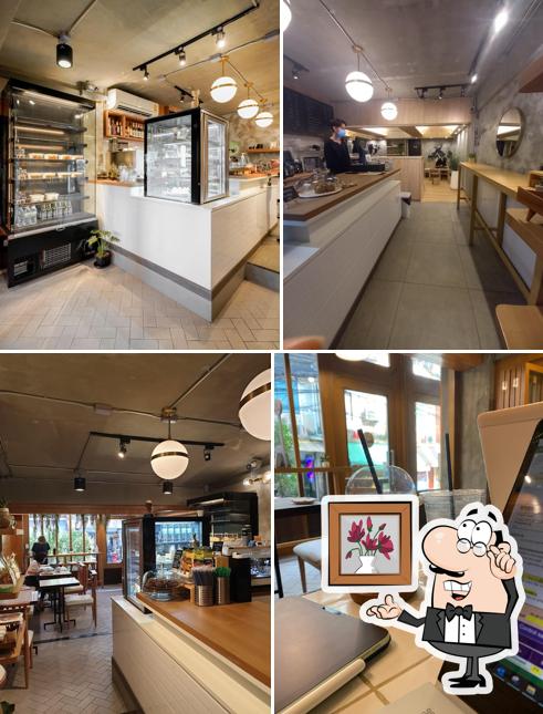 Dear Cafe, Bangkok, Wongwian Yai - Restaurant menu, prices and reviews
