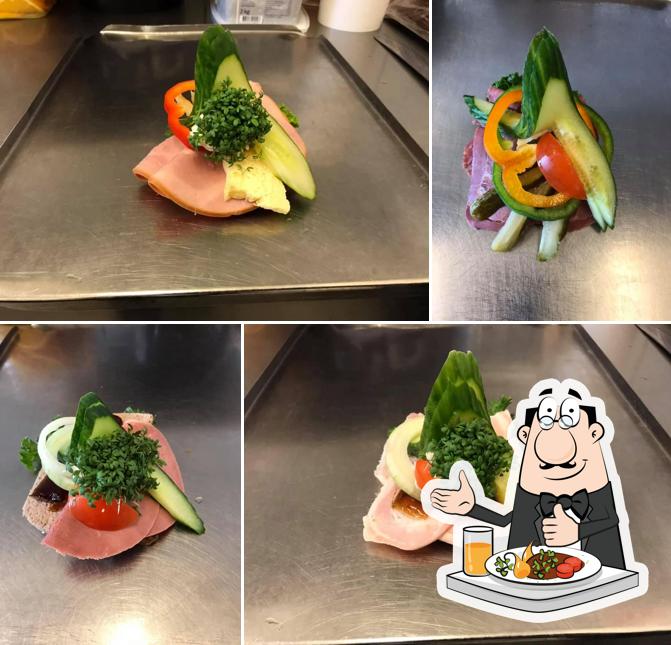 Statoil Ulkær, Vejle - Restaurant menu, prices and reviews
