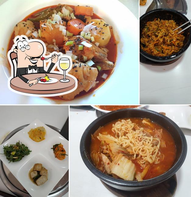BIWON RESTAURANTE, Bogotá, Cl. 107a #8a-31 - Restaurant reviews