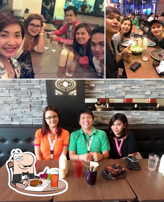 Mazza Shawarma - Centris Walk restaurant, Quezon City, Unit 2C ...
