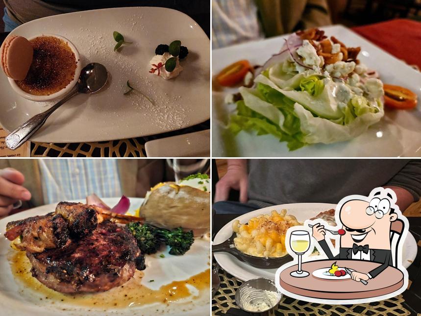 Crossroads Saloon and Steakhouse in Fredericksburg - Restaurant reviews