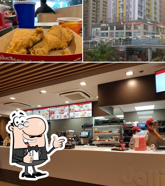 Jollibee (Tsuen Wan Lik Sang) restaurant, Hong Kong, 力生廣場3樓 ...