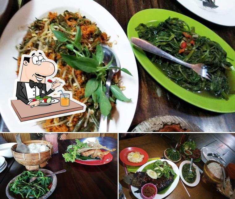 Warung Lesehan Rumadi, Surabaya - Restaurant menu, prices and reviews