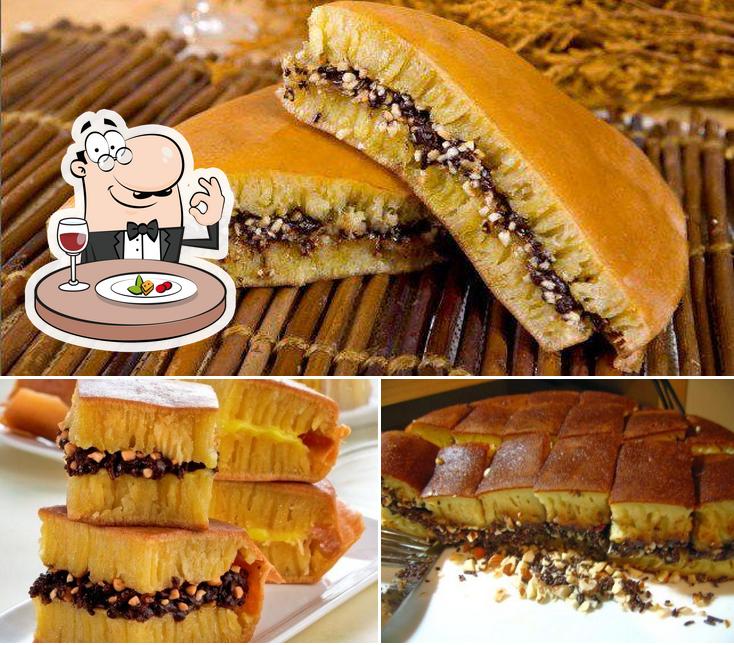 Terang Bulan & Roti Bakar Aneka Rasa Kemayoran cafe, Bangkalan ...