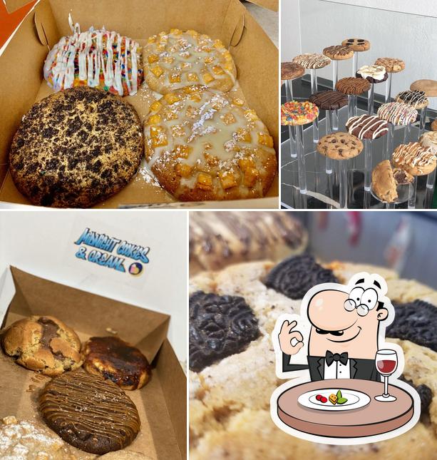 Midnight Cookies & Cream Davie in Davie - Restaurant menu and reviews
