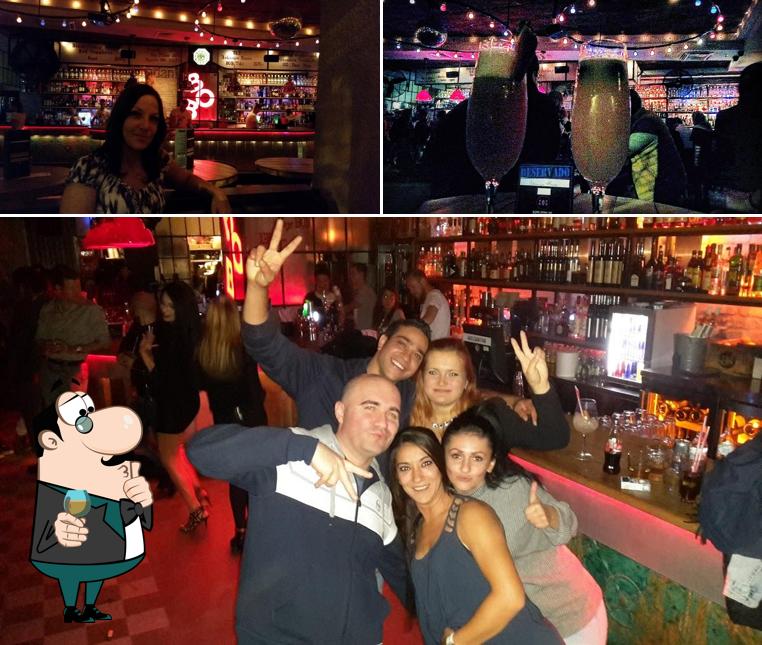 BOB pub & bar, Budapest - Restaurant reviews