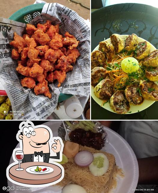 K.B FAST FOOD & BIRYANI POINT HYDERABADI CHICKEN DUM BIRYANI ...