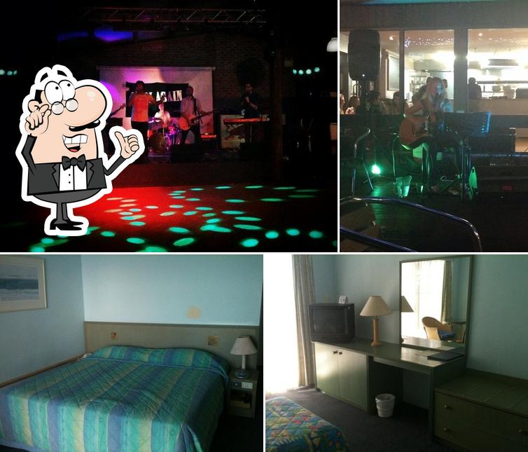 The Beachcomber Hotel in Toukley - Restaurant reviews