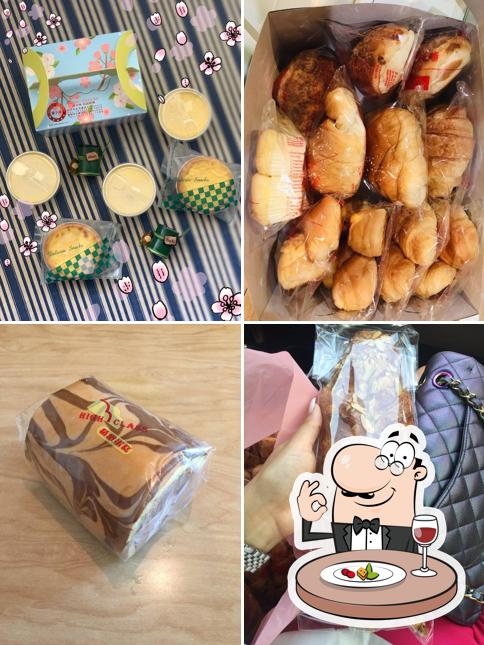 Momo Bakery, Alhambra - Restaurant menu, prices and reviews