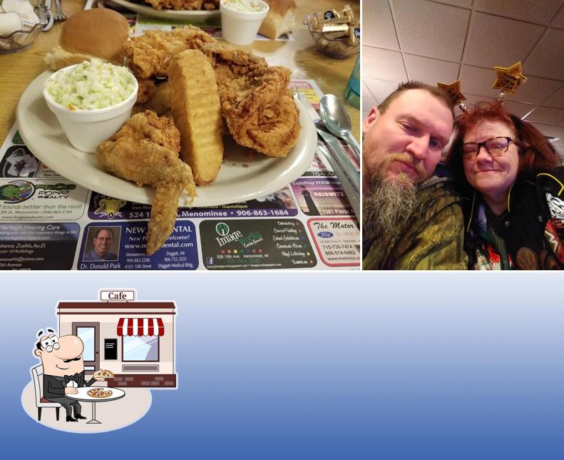Applejack's Restaurant & Pub, Marinette - Restaurant menu, prices and ...