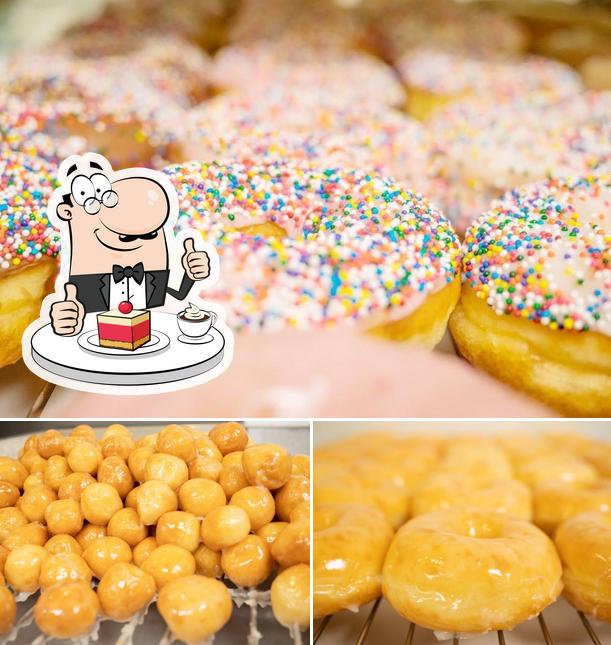 New Star Donuts, Bossier City - Restaurant menu, prices and reviews