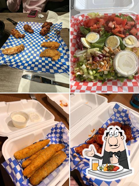 Best chicken wings in Halifax restaurants, autumn 2024 - Restaurant Guru