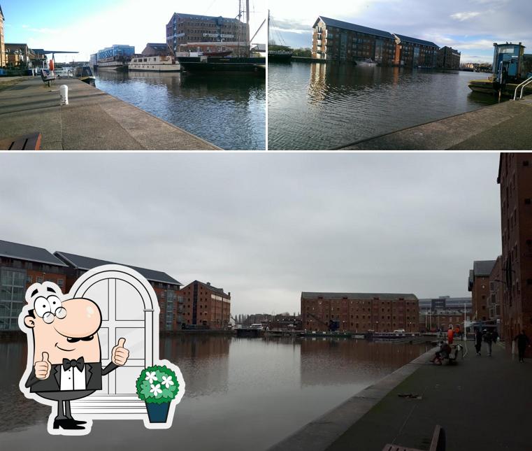 The Barge in Gloucester - Restaurant reviews