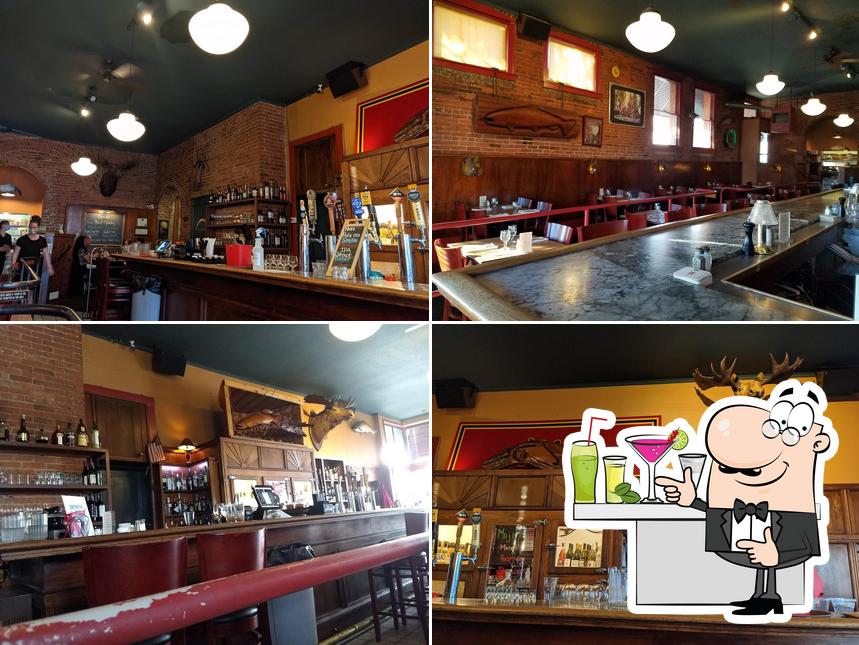 Buck's American Cafe, Everett - Restaurant menu, prices and reviews