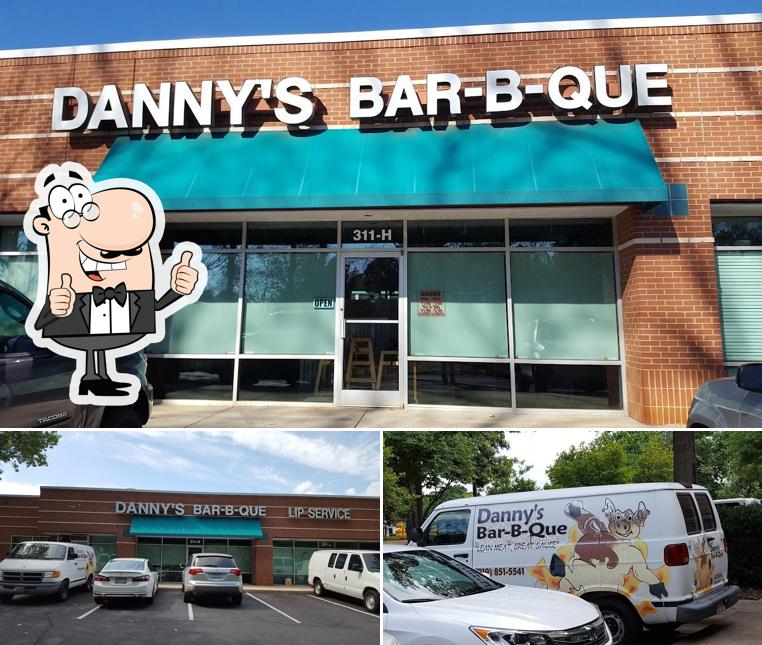 Danny's Bar-B-Que, 311 Ashville Ave G in Cary - Restaurant reviews