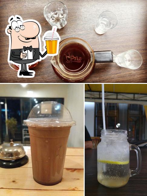 Uprus Kopi cafe, Gombong - Restaurant reviews