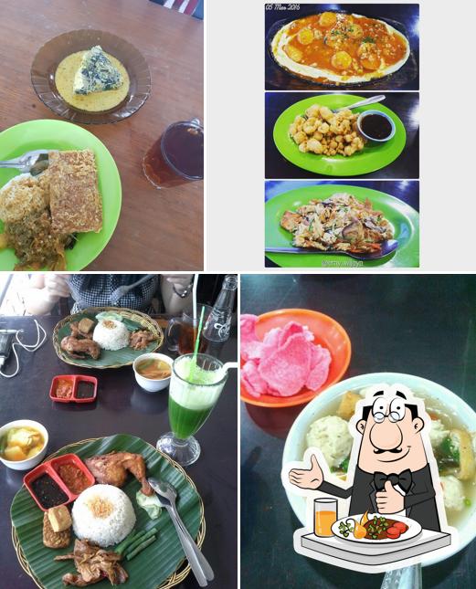 Multatuli River Side cafeteria, Medan - Restaurant reviews