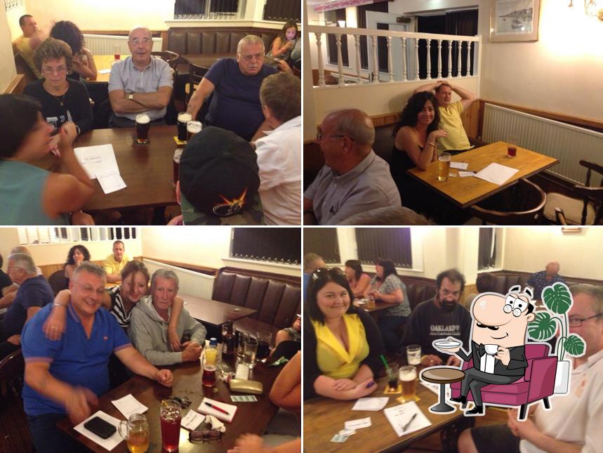 The Convoy in Coventry - Restaurant reviews