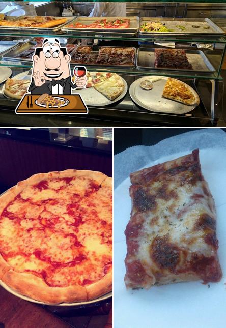 Emilio's – Italian Restaurant & Pizzeria in Commack NY, Commack - Menú ...