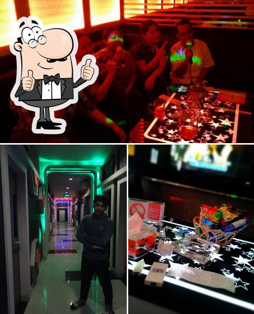 Suka Suka pub & bar, Makassar, Jl. Perintis Kemerdekaan KM. 8 No. 19 ...