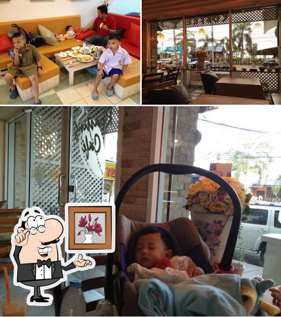 Coffee Tree, Si Racha