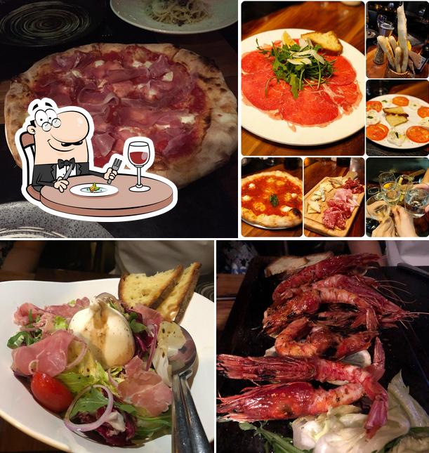 The Italian Club, Hong Kong, 伊利近街1-5 - Restaurant reviews