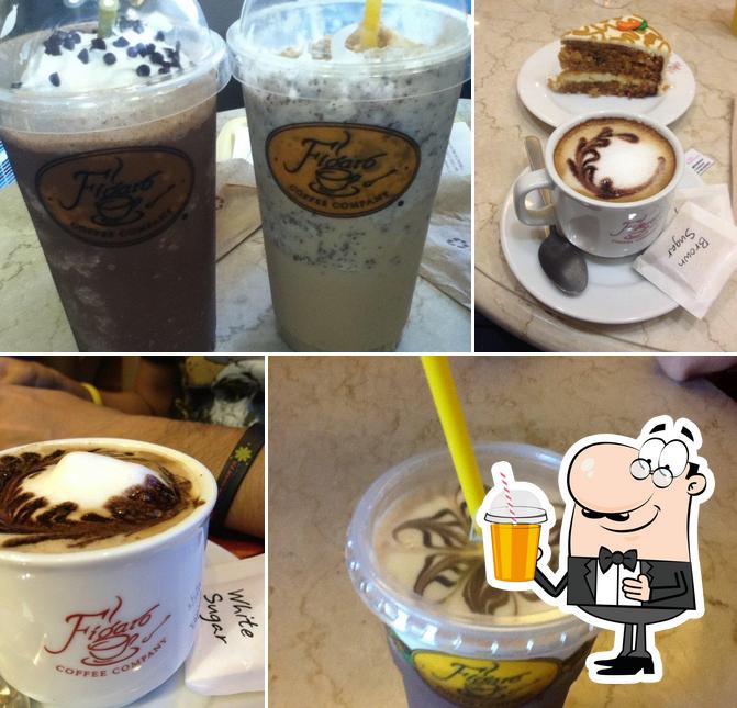Figaro cafe, Imus, The District